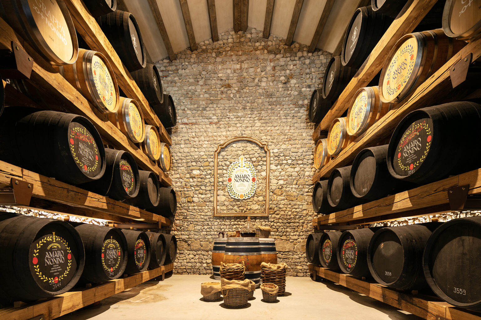 Nonino family: the history of the dinasty that revolutioned the grappa ...